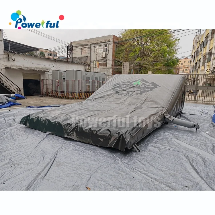 Outdoor Inflatable Landing Airbag - Durable & Customizable