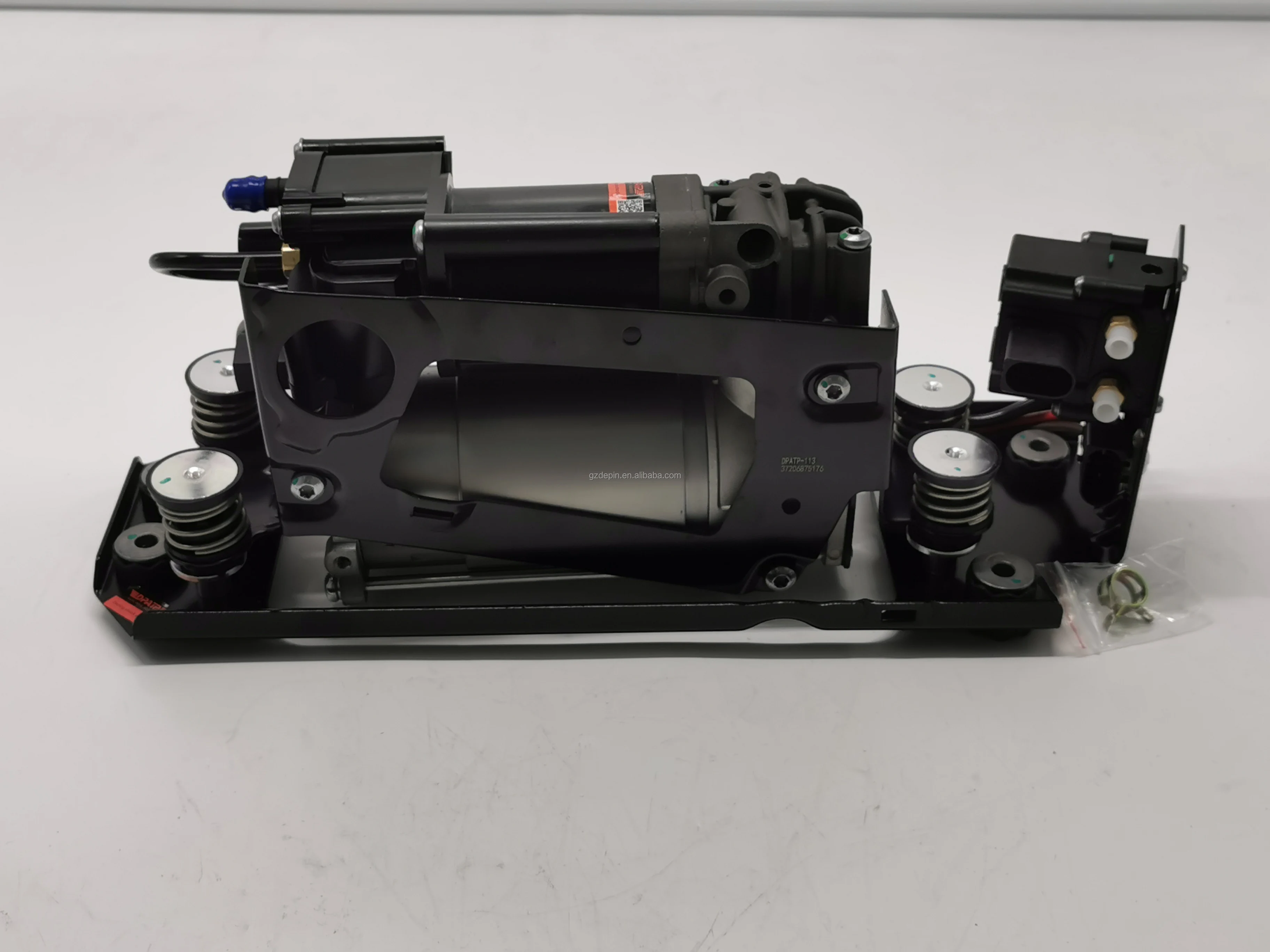 Repair Air Suspeension Compressor Air Pump Cylinder 37206875176 ...