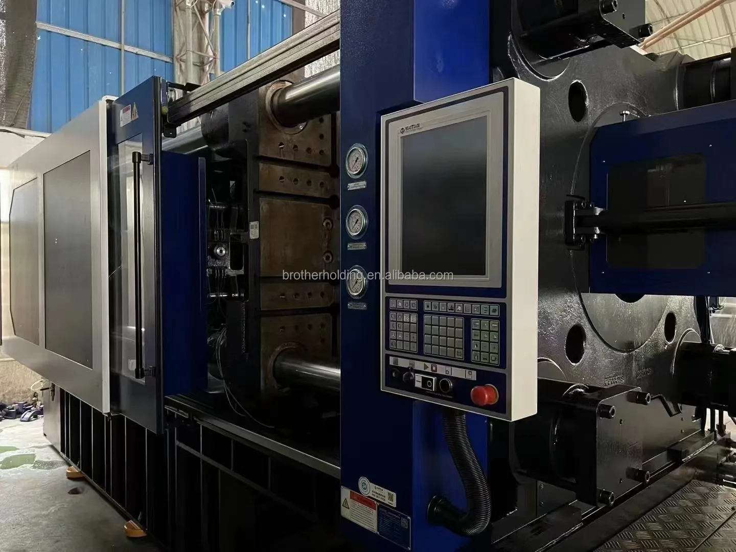 Used 700 Ton Haitian Injection Molding Machine MA7000 IIS