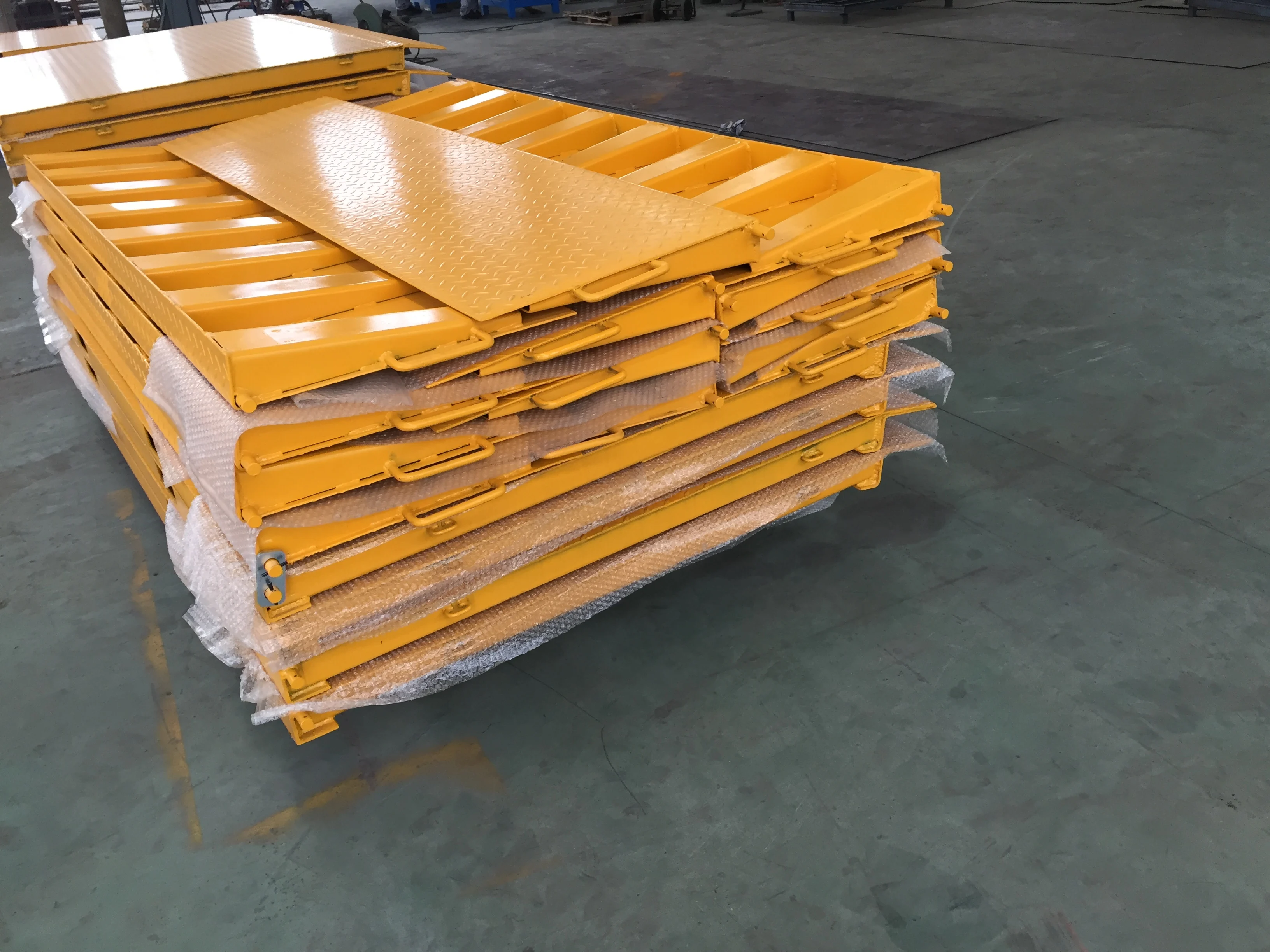 Heavy Duty Container Ramp - 6500kg Capacity & 1 Year Warranty