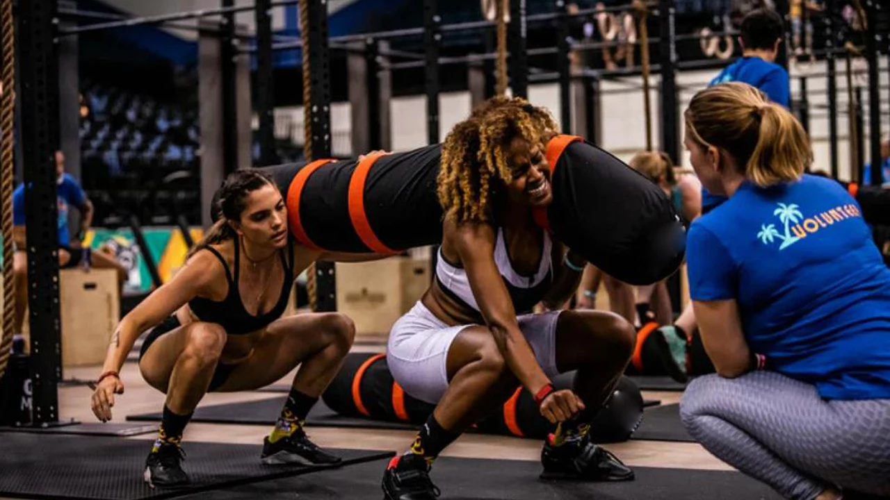 1000D Nylon Training Worm Sandbag - 520LB for Fitness