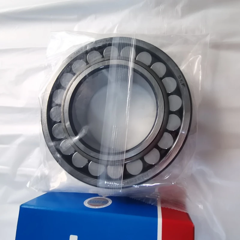 Bearing 22214e 22208 22240-cc/w33 Spherical Roller Bearings Bearing ...