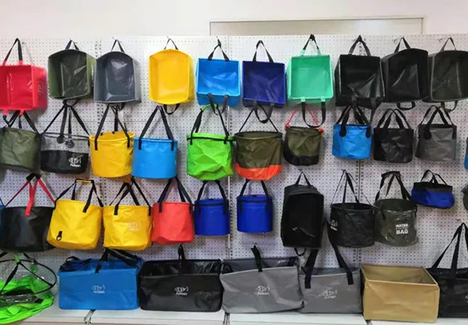 Customized Outdoor 500D Tarpaulin PVC Hiking Waterproof Backpack