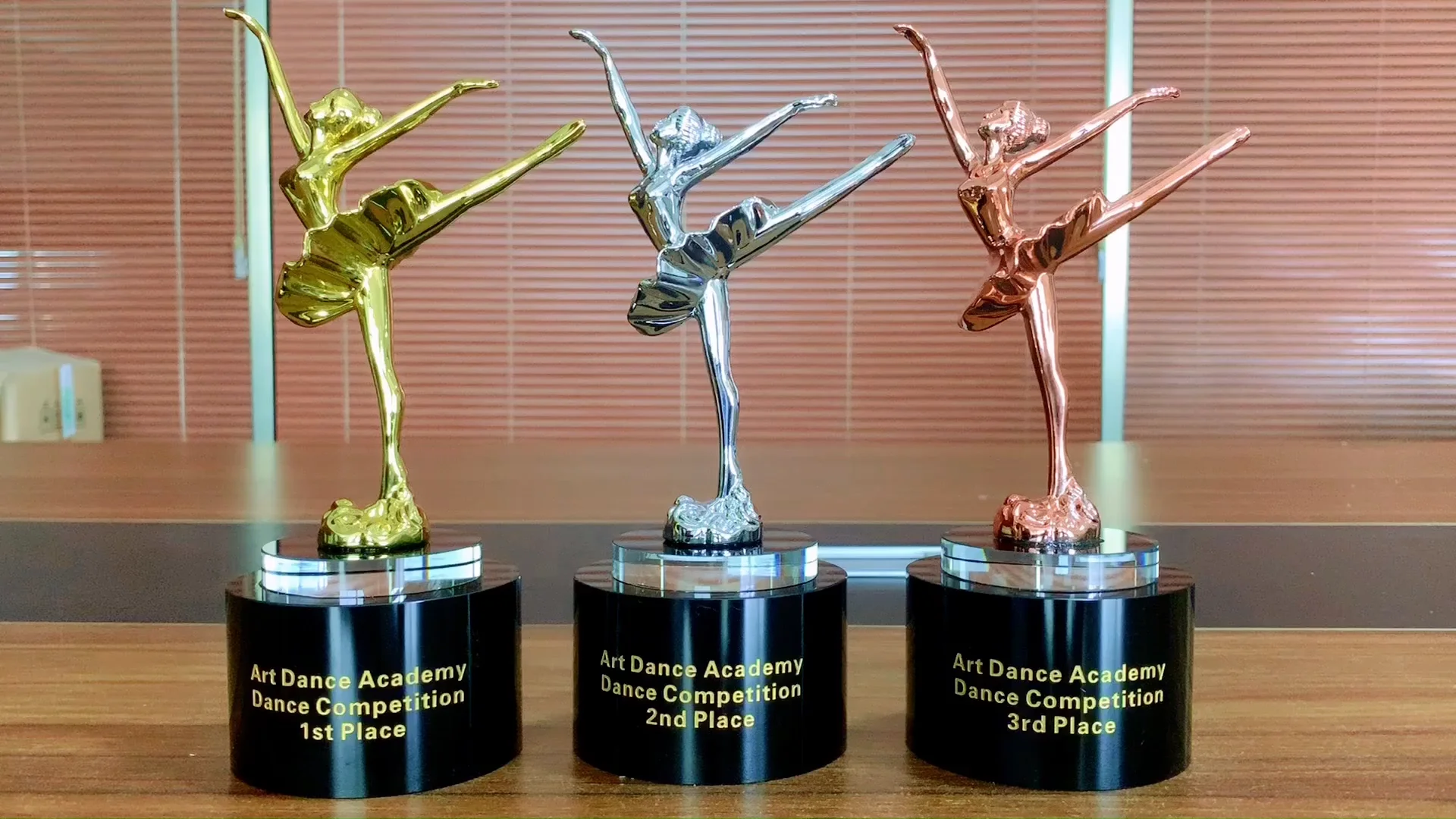 Promotional Zinc Alloy Metal 3d Custom Dance Medal Trophy Award ...