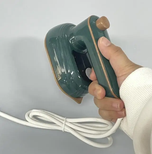 Pancerka Portable Mini Iron,Rotatable Travel Steamer,Handheld Mini Iron ...