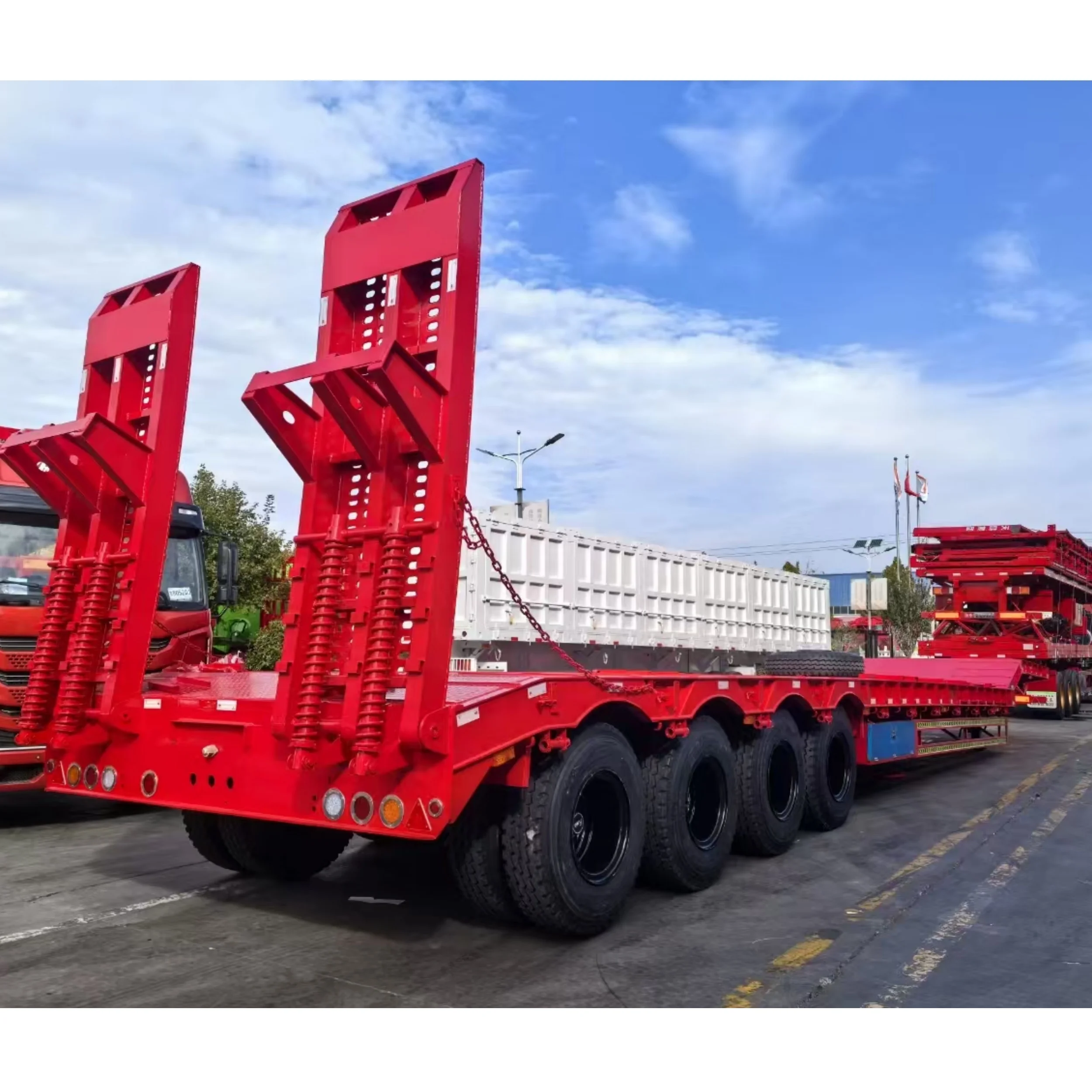 Howo High Quality Steel Lowbed Trailer Flatbed Semi Trailer 3 Axle 4 ...
