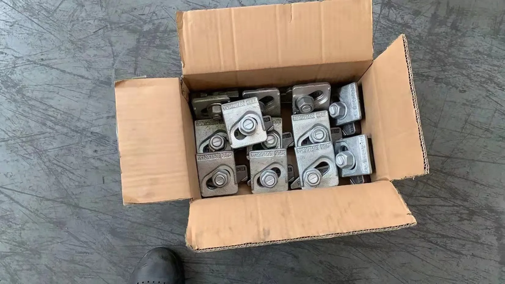 GSR W120-15-38 Weldable Crane Rail Clip for Crane Rail Construction ...