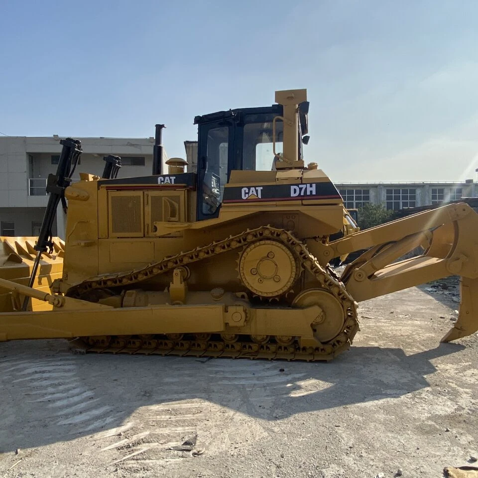 Original Used Japan Made Bulldozer Caterpillar D7h Crawler Bulldozer ...