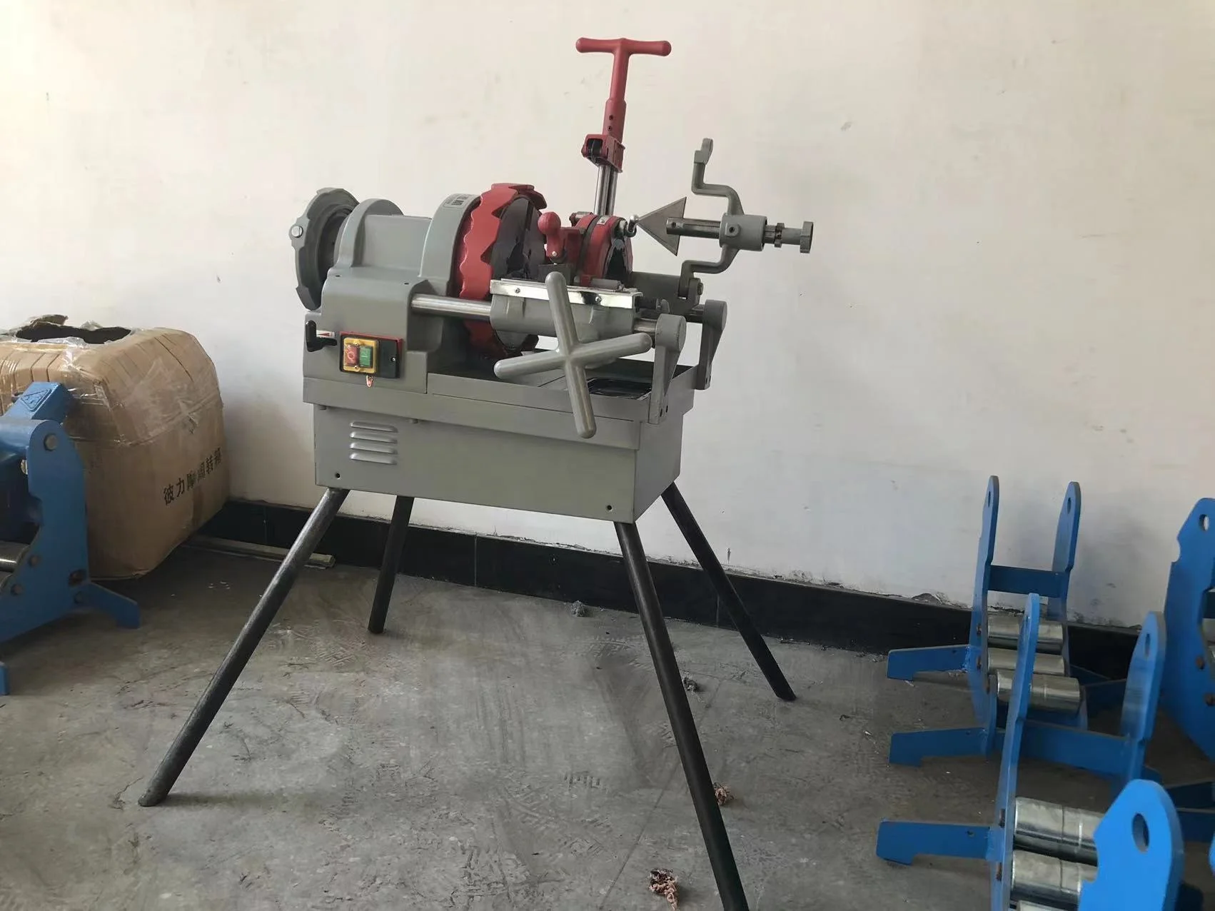 Portable Electric Pipe Threading Machine - Industrial Grade
