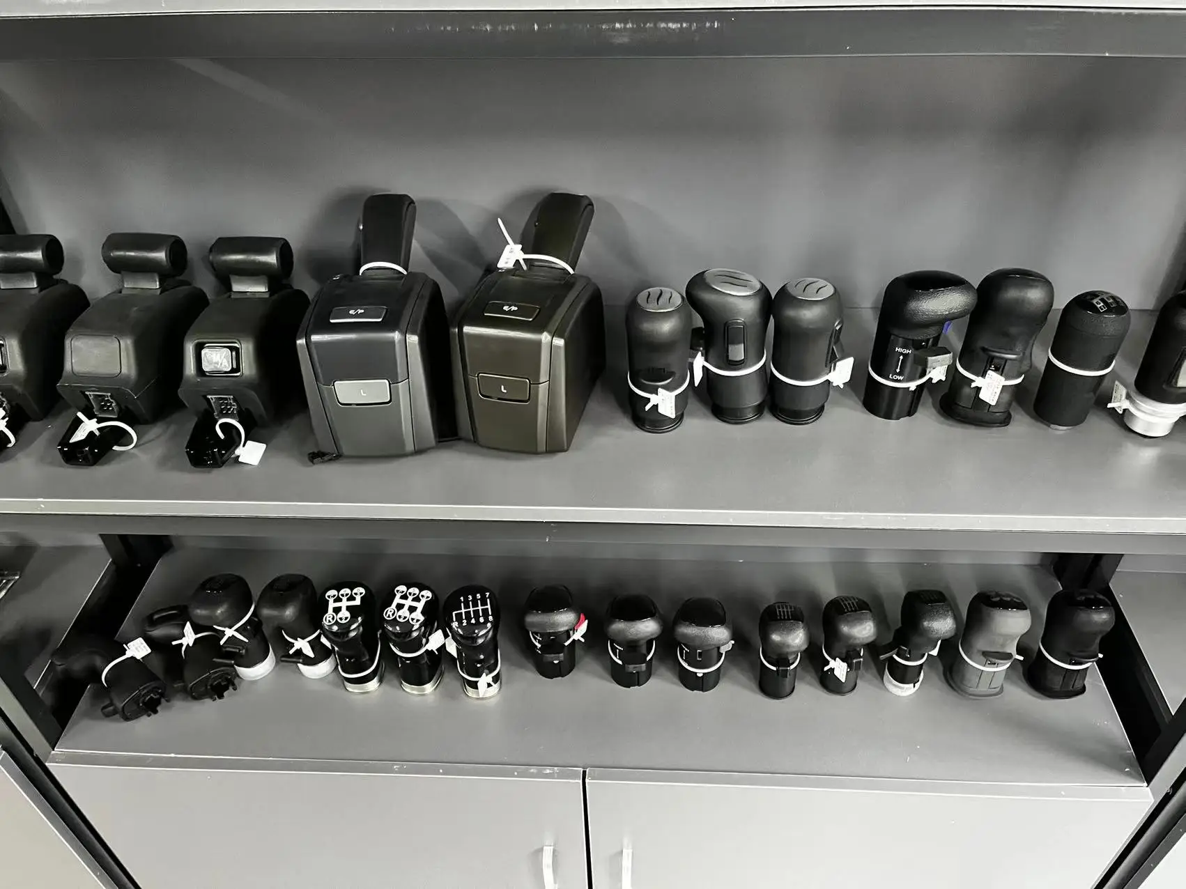 Truck Transmissions 6 Pin Gear Shift Lever Shift Knob 8132620010 ...