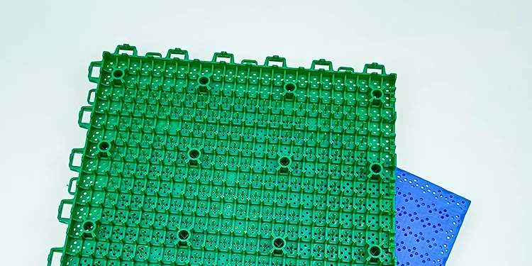 Indoor and Outdoor Floor Mats - Interlocking Tiles for Roller Skating Rinks