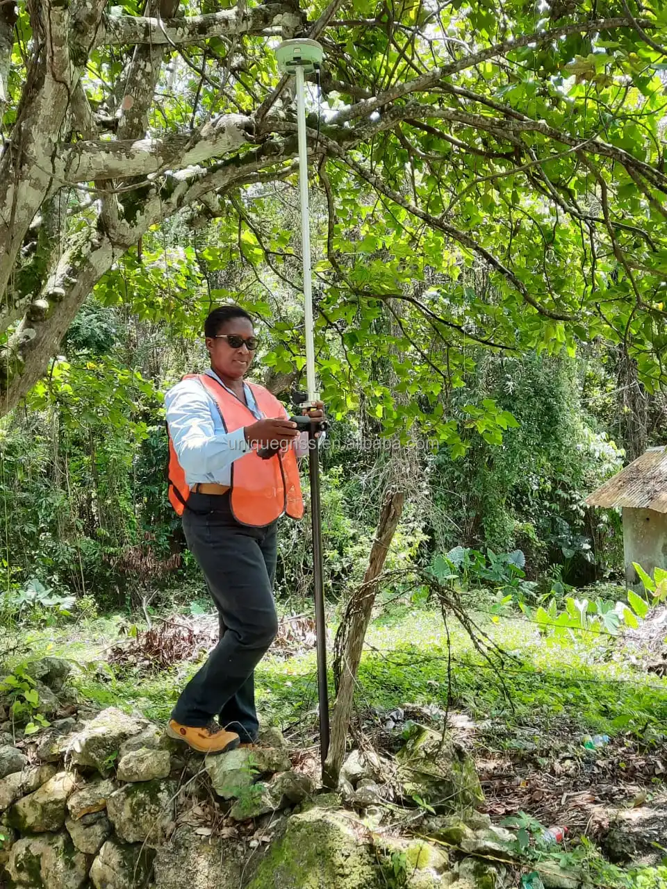 Cheap Price 800 Channels Gnss Survey Equipments Gps Rtk With Hemisphere ...