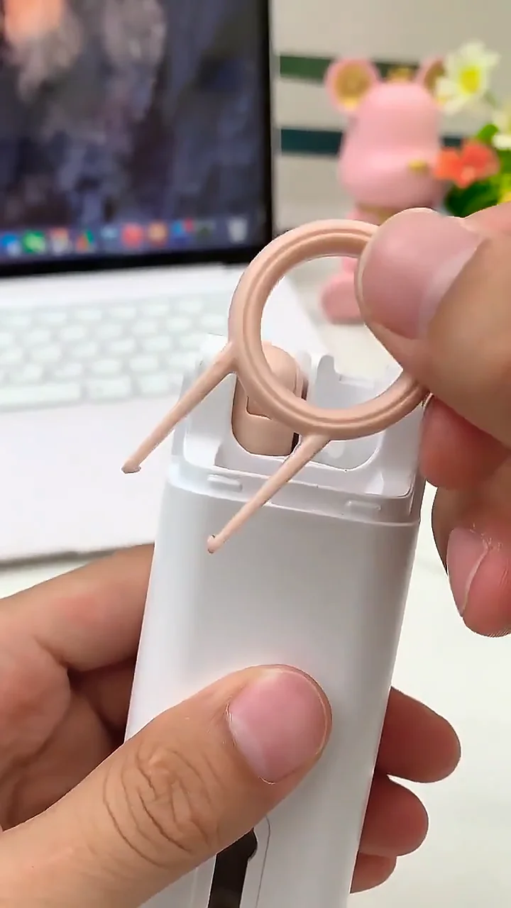 Portable Earbuds Cleaning Pen Brush Kit For Camera Earphones Cleaning ...