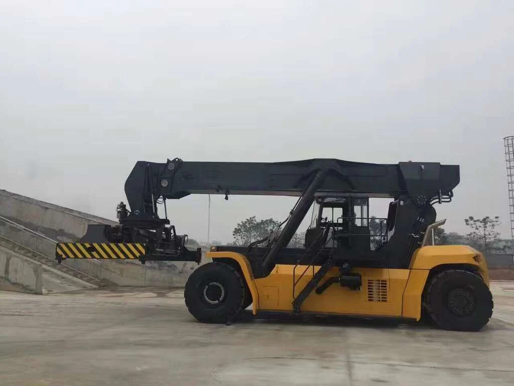 45 Ton Reach Stacker Container Handler China Famous Brand CLG2045 with ...