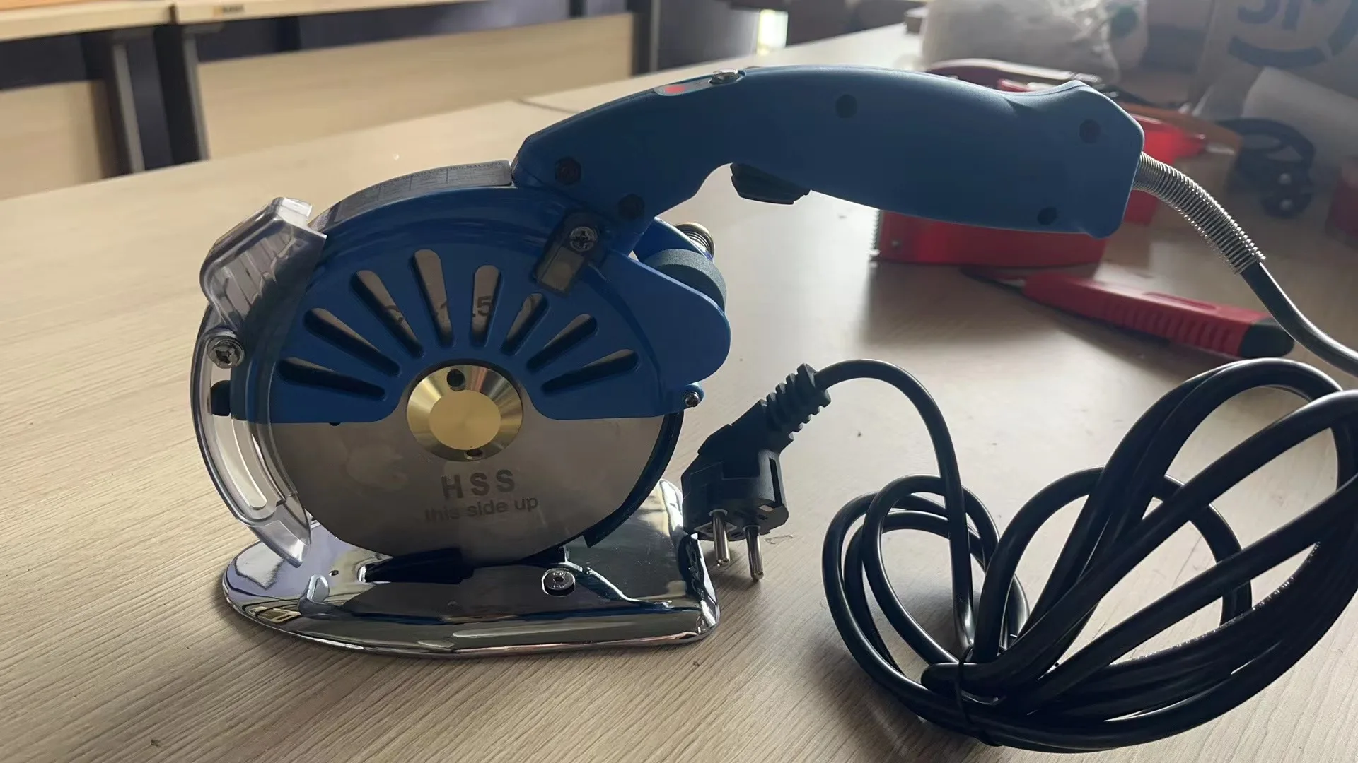 Wired Servo Cutting Machine - High Quality RCS-100/110/125