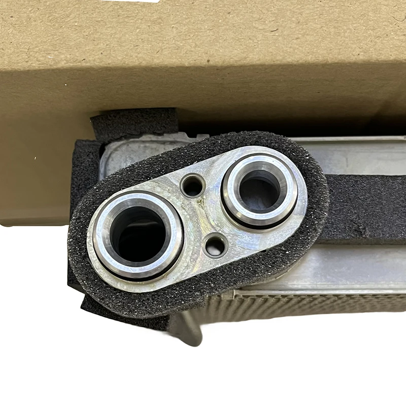 Auto AC Evaporator Air Cooler 447610-4230 for CROWN Car
