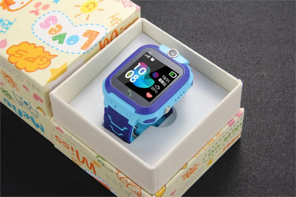 Q12 GPS Kids Smartwatch - Safe & Fun Tracking Solutions