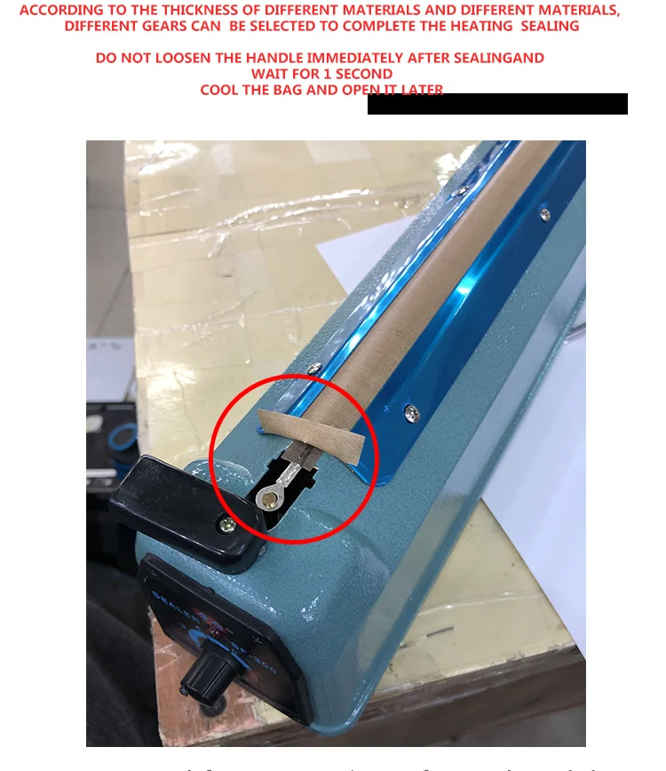 390b Semi Automatic Laminating Machine Conveyor Belt Into The Paper