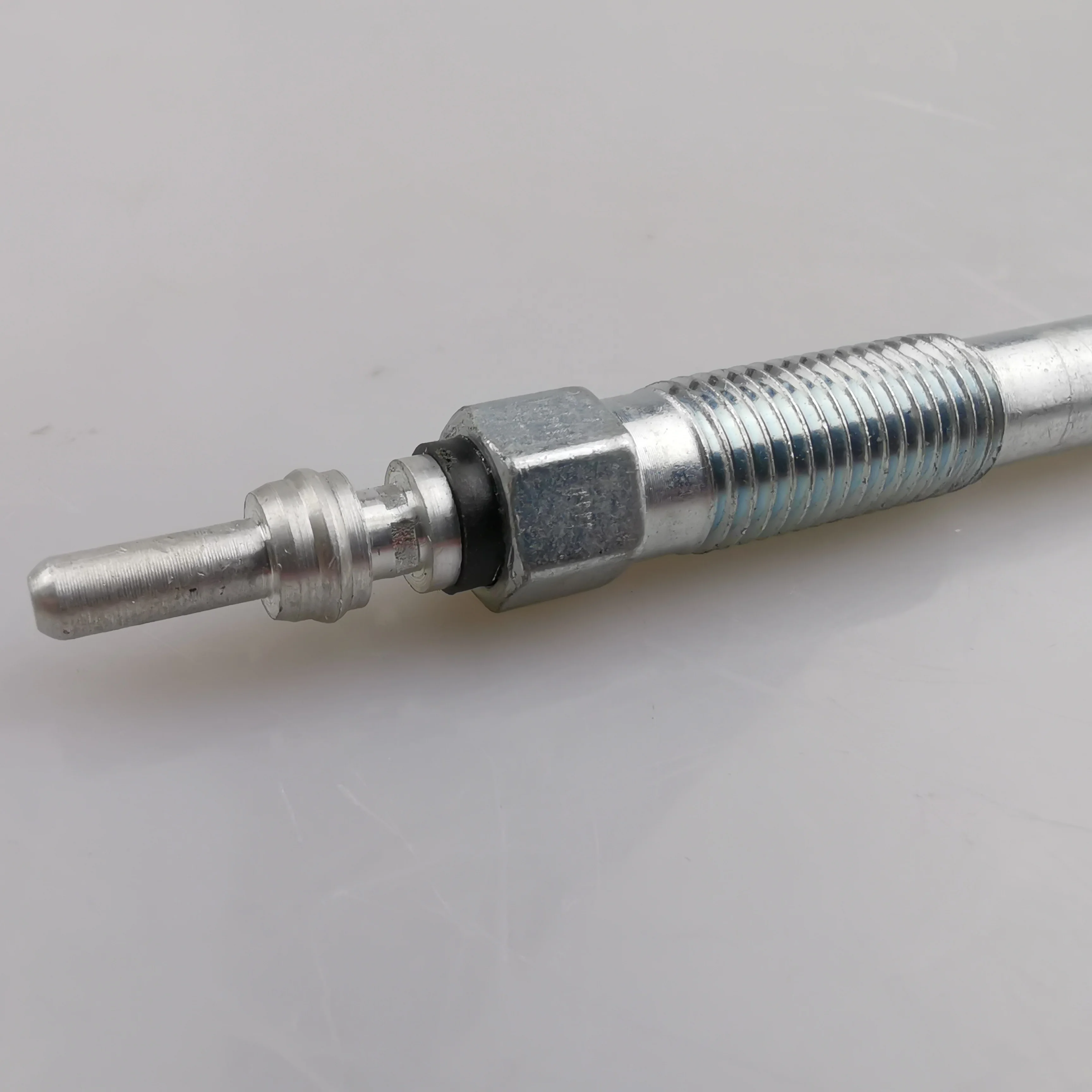 MAXUS T60 Original Replacement Glow Plug for Auto Engine OEM