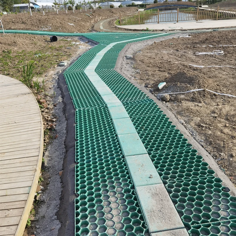 Plastic Paving Grids - HDPE Gravel Grid for Driveways, Parking Lots ...