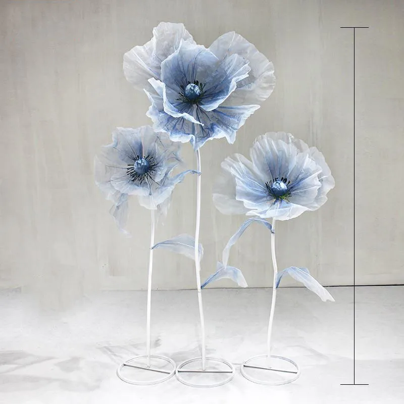 Automatic Opening and Closing Flower - Giant Corsage