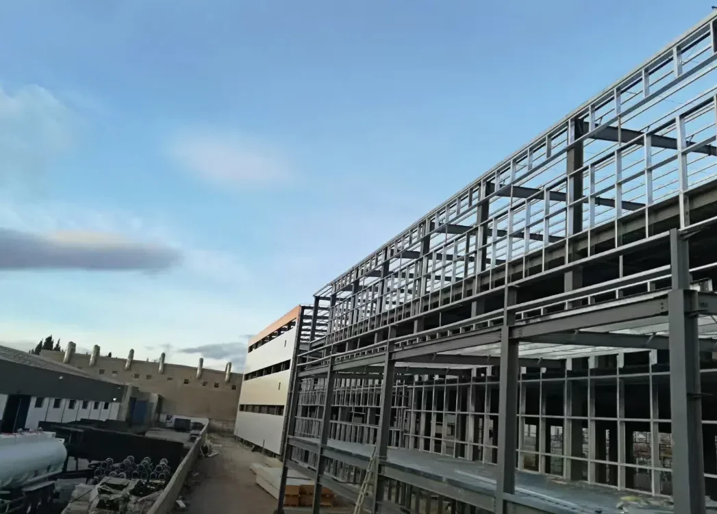 6 Floor School Building - Safe & Durable Prefabricated Classrooms