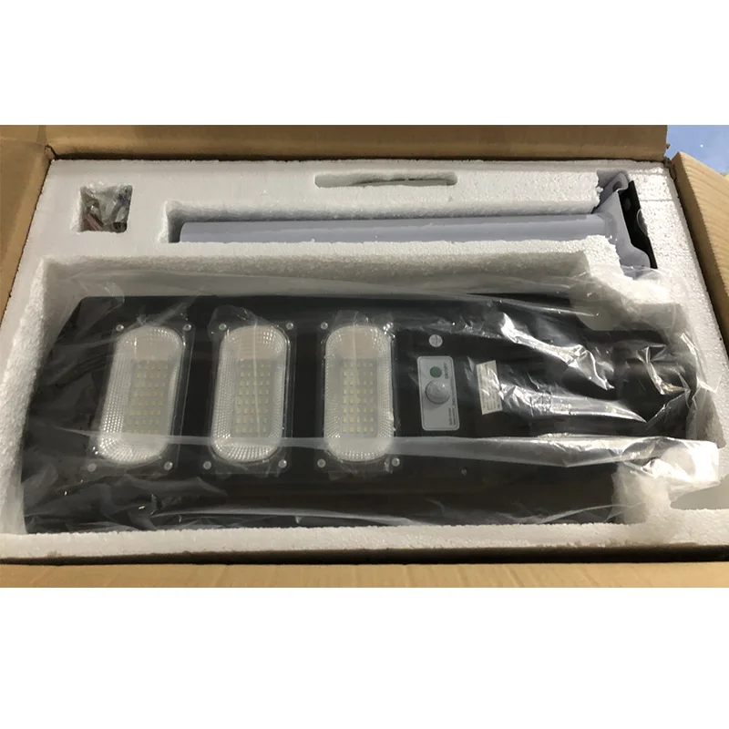 Outdoor Waterproof Integrated Solar Street Light With Remote/ Solar Led ...