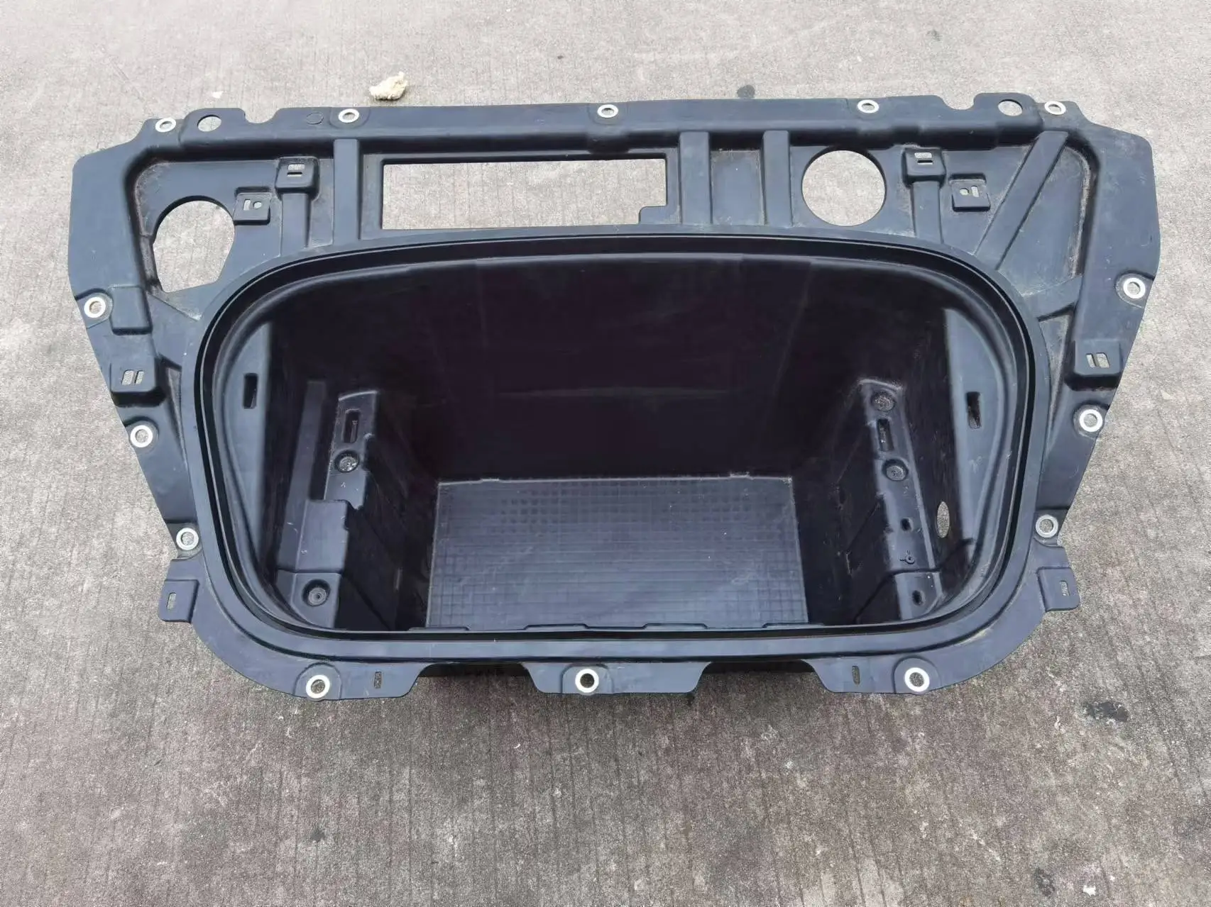 OEM 9J1805075A for Porsche Taycan Original Used Front Spare Box Front ...