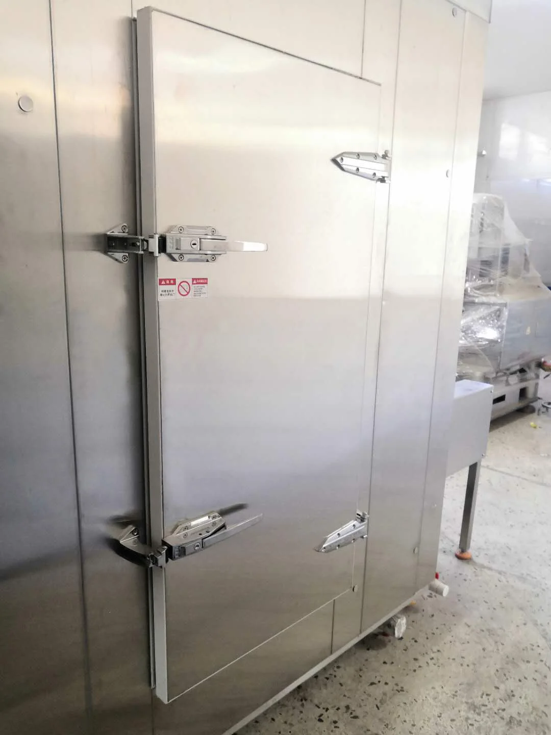 Small Mesh Conveyor Belt Iqf Freezer Blast Tunnel Machine