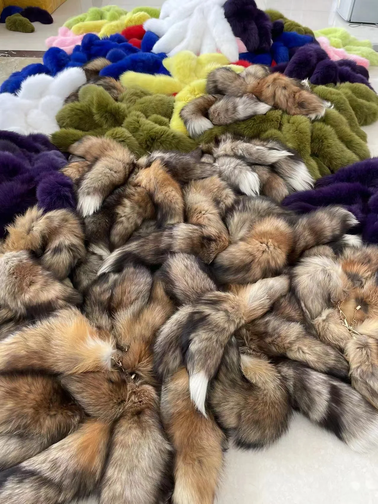 Wholesale Real Fox Tail 35-40CM - Fluffy Fur Accessories