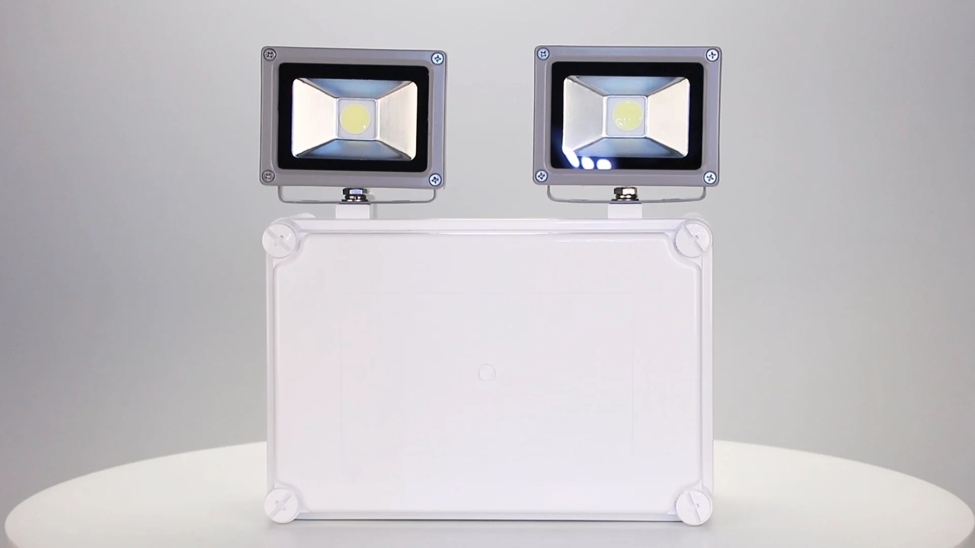 Twin Head Fire Resistant Wall Surface Mounted Led Light Emergency Fire ...