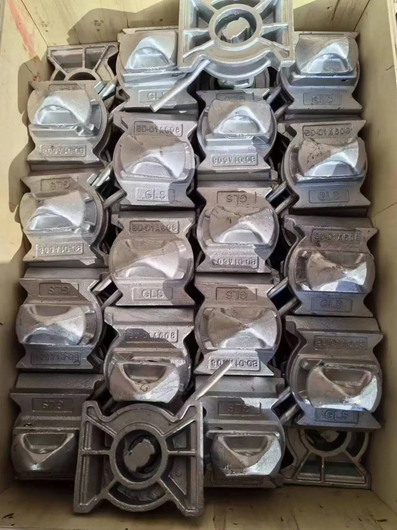 ISO Standard Cast Iron Container Davetail 45 Degrees Twist Lock for ...