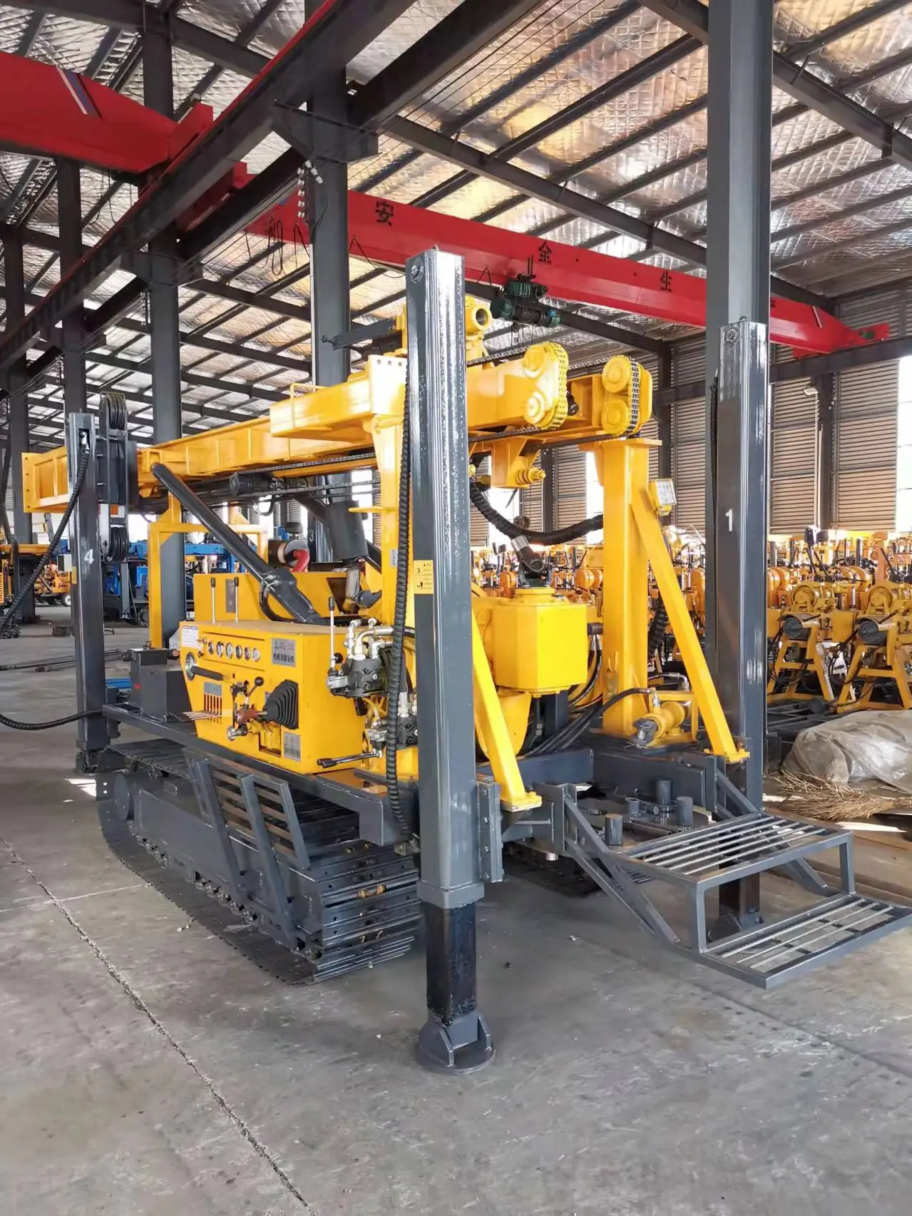 Chinese Factory Pneumatic Diesel Engine Rigs For And Water Well ...