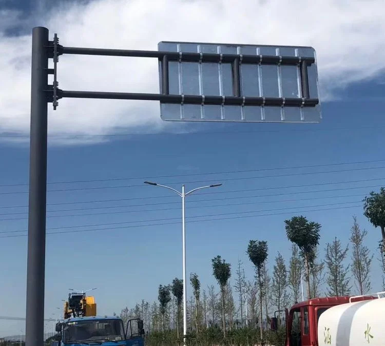 Customized Highway Road Out Door Used Octagonal Signal Pole Warning ...