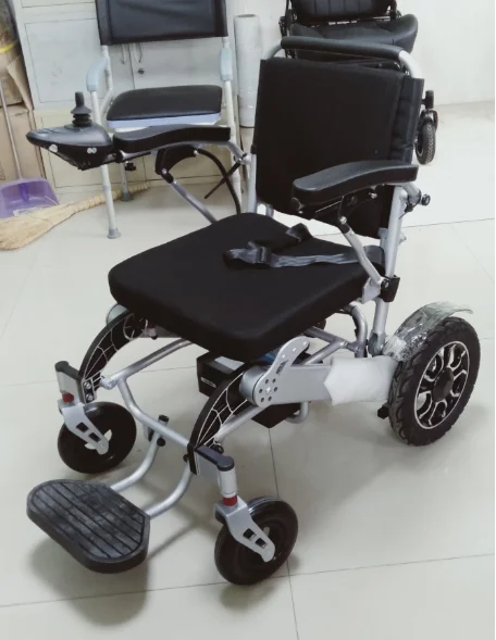 High End Electric Wheelchair - Luxurious 6km/h Storage Box
