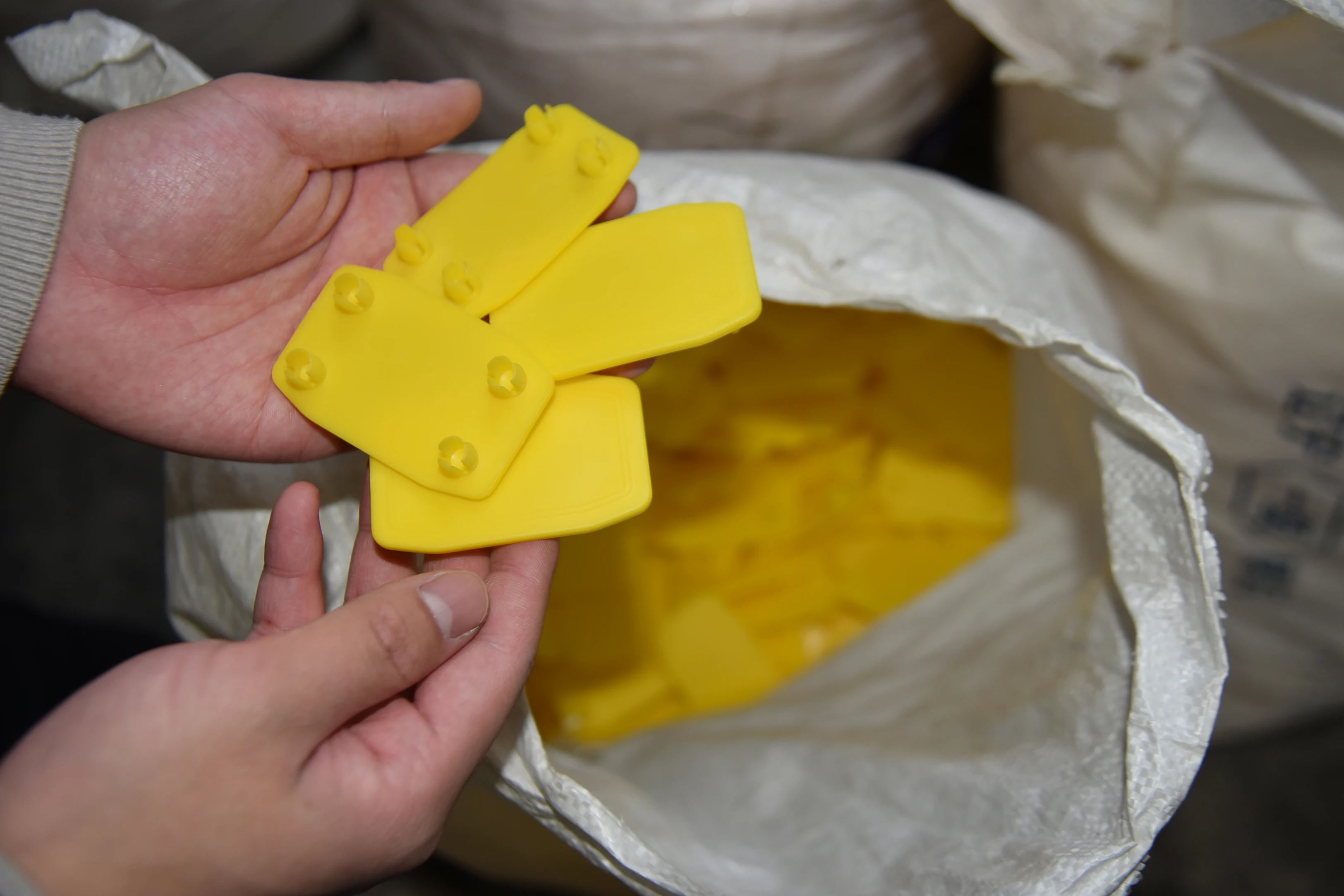 SAE Plastic Pipe Flange Full Face Protect End Cap Covers Push-in Face ...