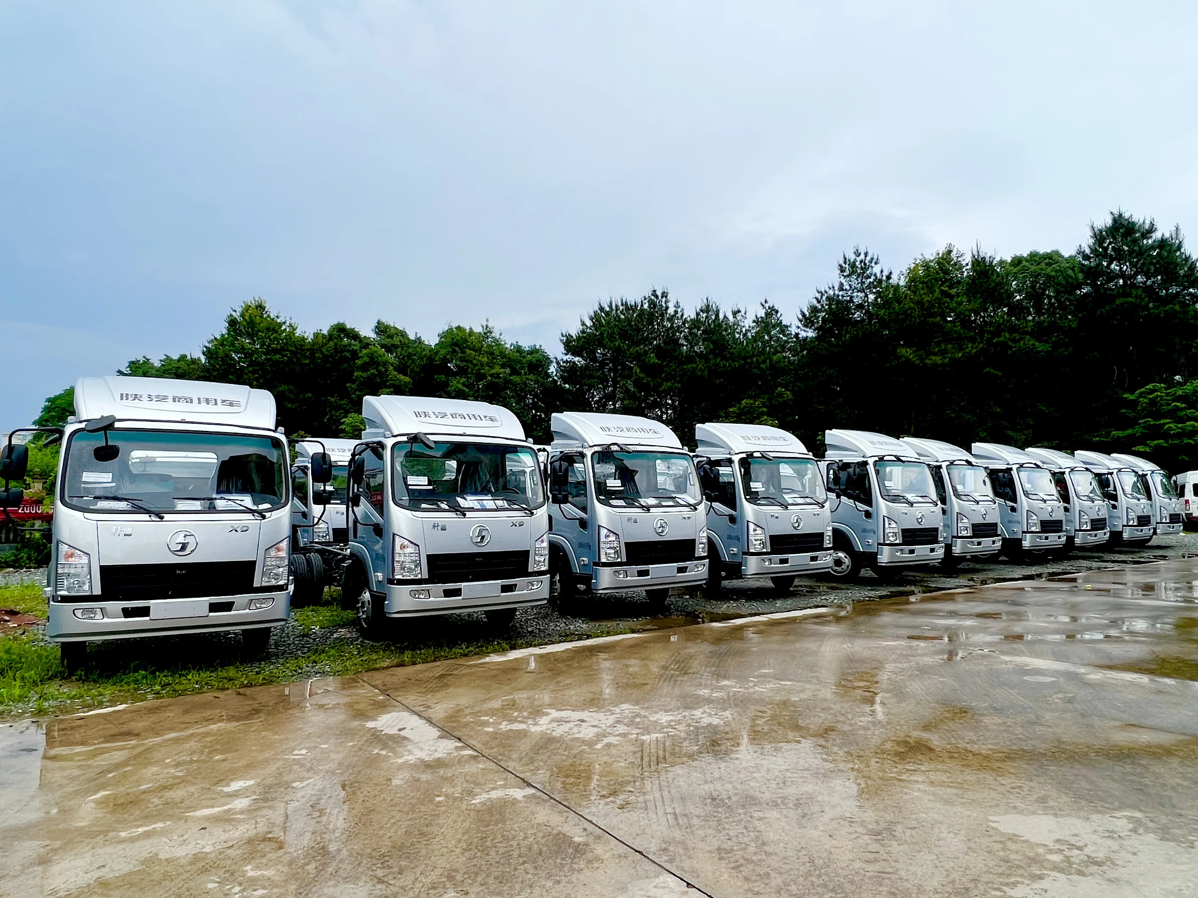 Truck Trailers Shacman X3000 460hp 440hp 6x4 Cargo Trucks 400hp 350hp ...