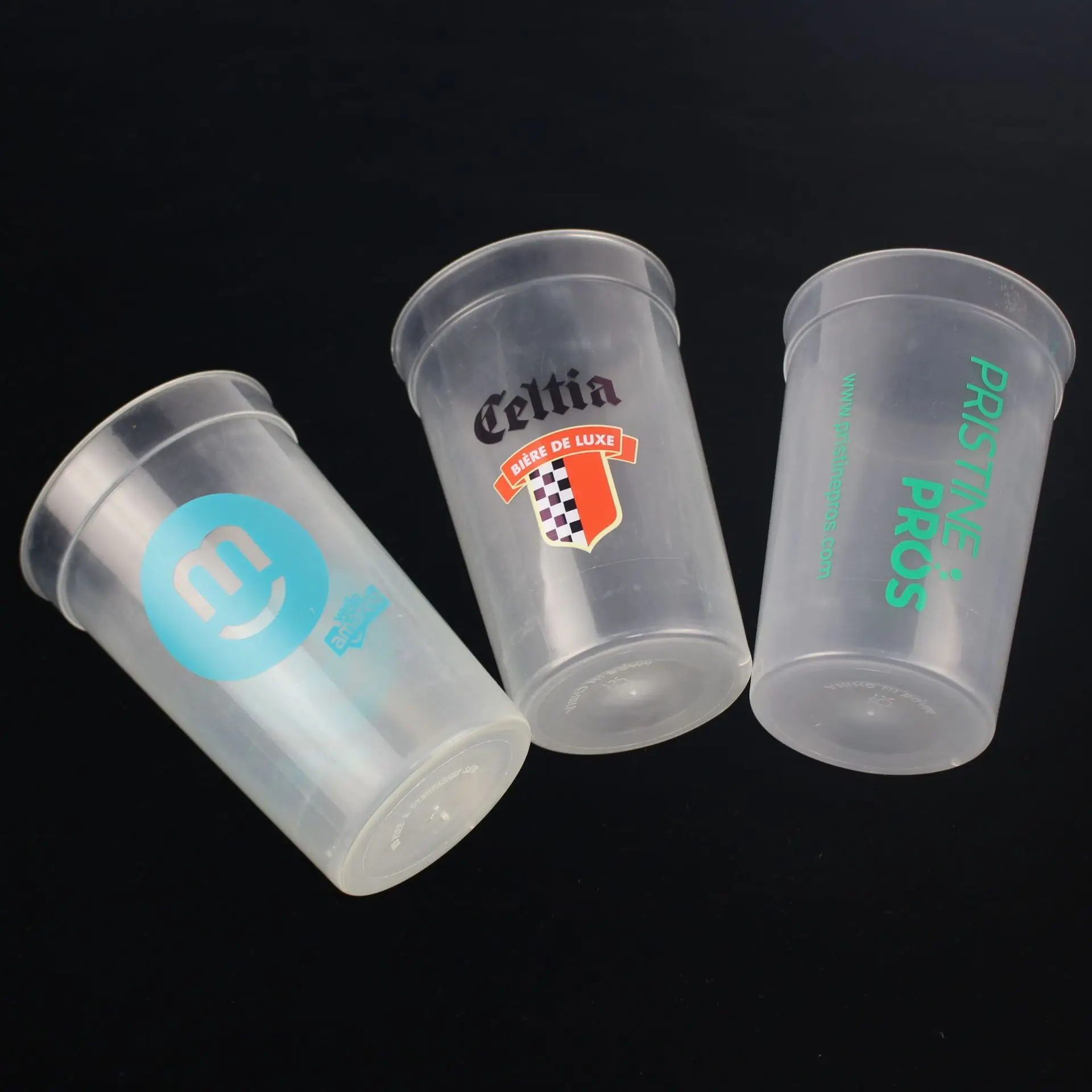 Party with Style Using 22 OZ Stadium Cups - Durable & Customizable
