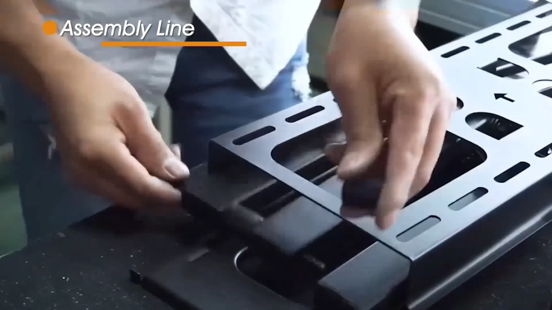 Adjustable Tv Mount Max Vesa 400*400mm Led Tv Bracket Tilt And Swivel ...