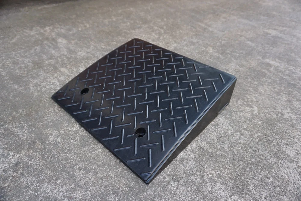 Easy Installation Black Flexible Kerb Linker Threading Groove Rubber ...