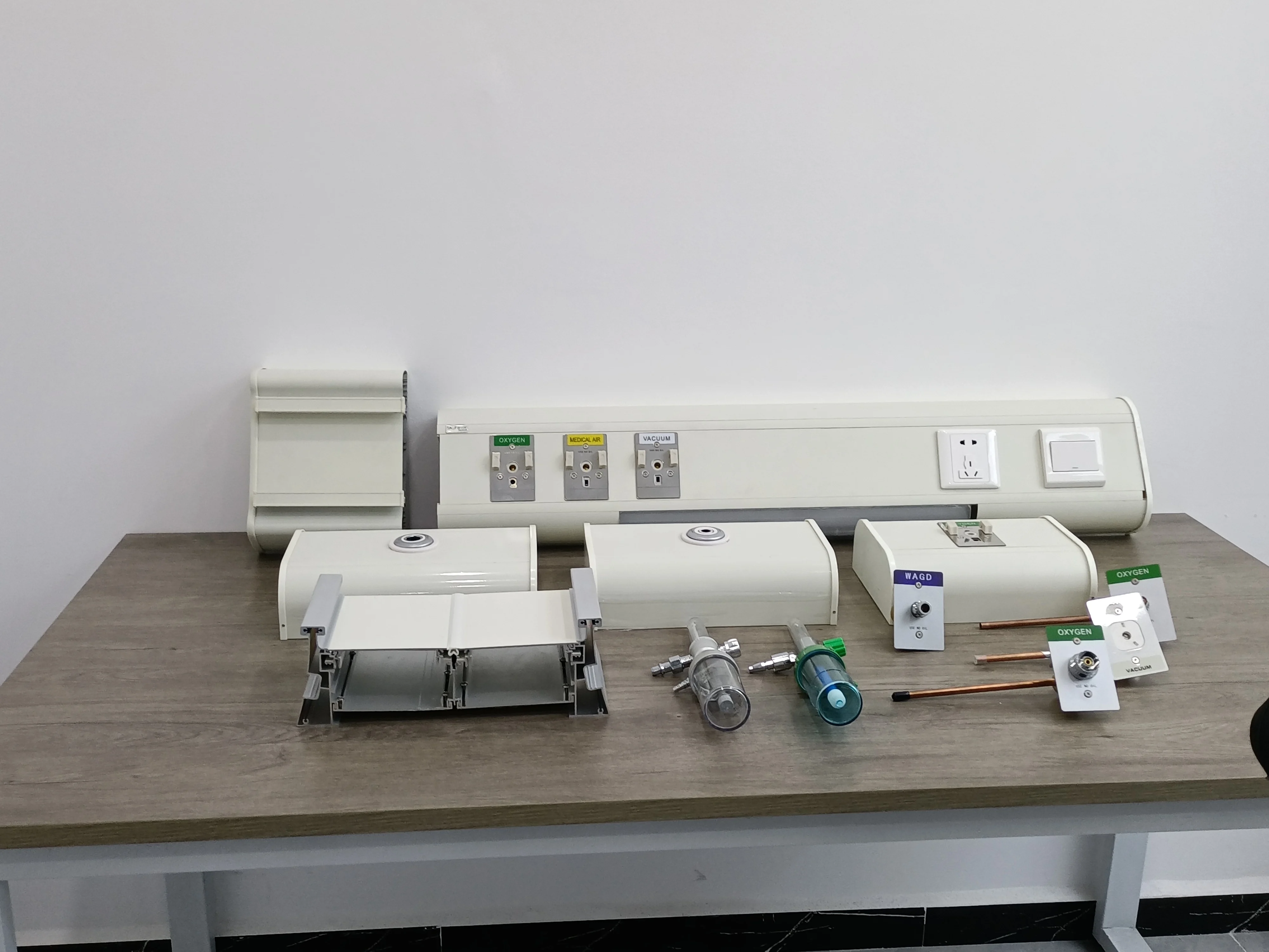 Customized Horizontal Hospital Bed Head Unit ICU Bed Head Panel - Skyfavor