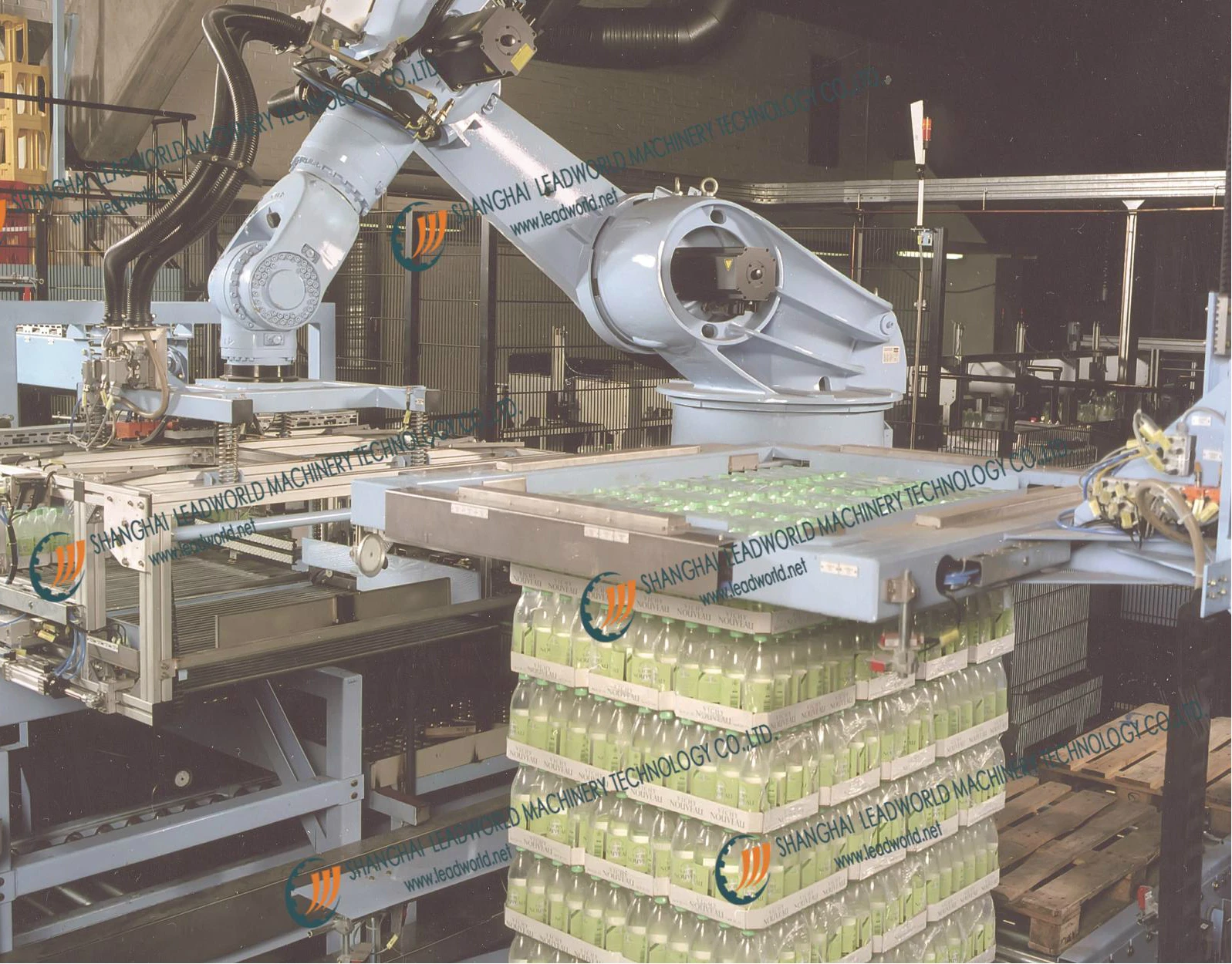 Robot Palletizer-robot Carton Loader For Iron Ore Package Bags - Buy ...