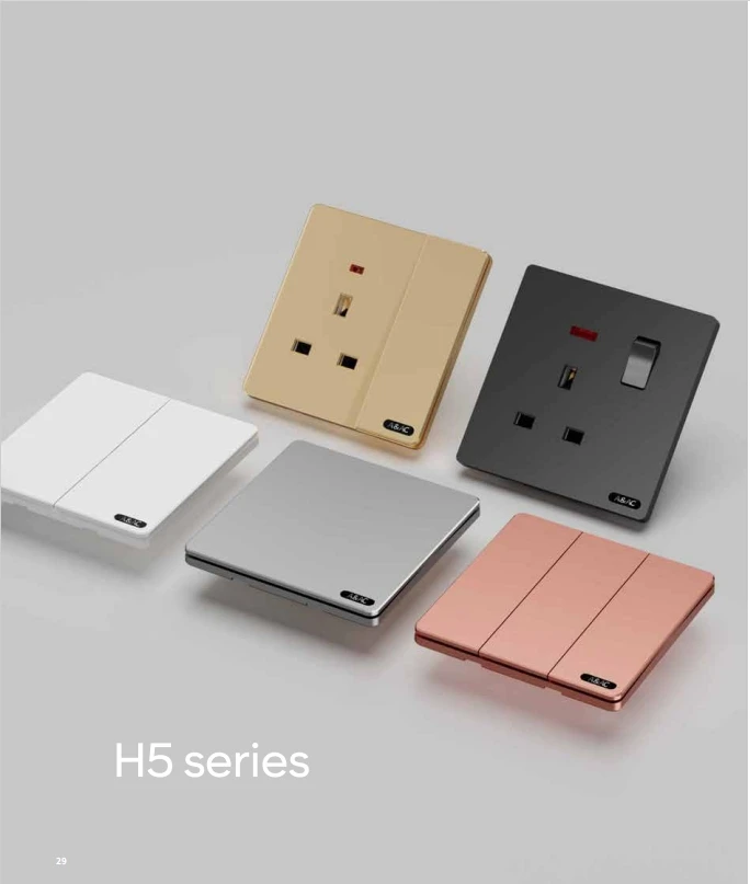 Klass PC Material 15A Plug Socket - Reliable Power Solutions