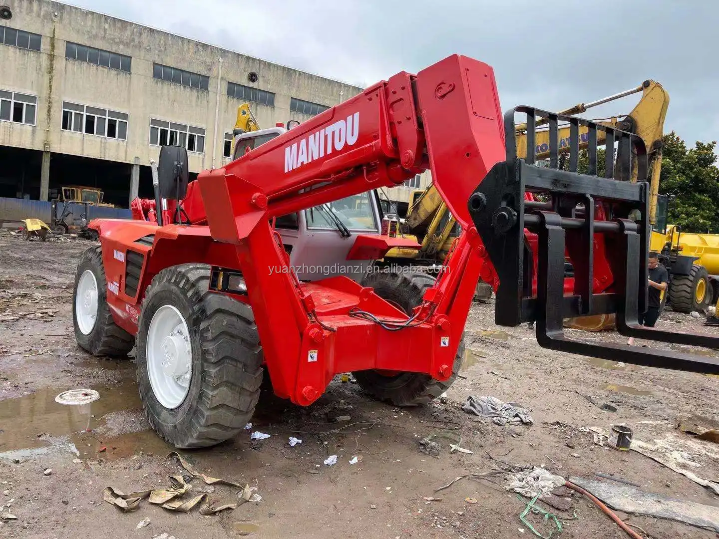 Manitou MT1337 Telehandler - 3.7 Ton, 13m Lifting Height