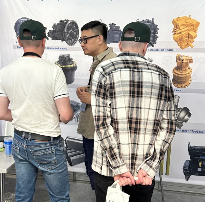 PC30MR-2 Distribution Valve PC40 PC45 PC60-8 Hydraulic Control Valve ...