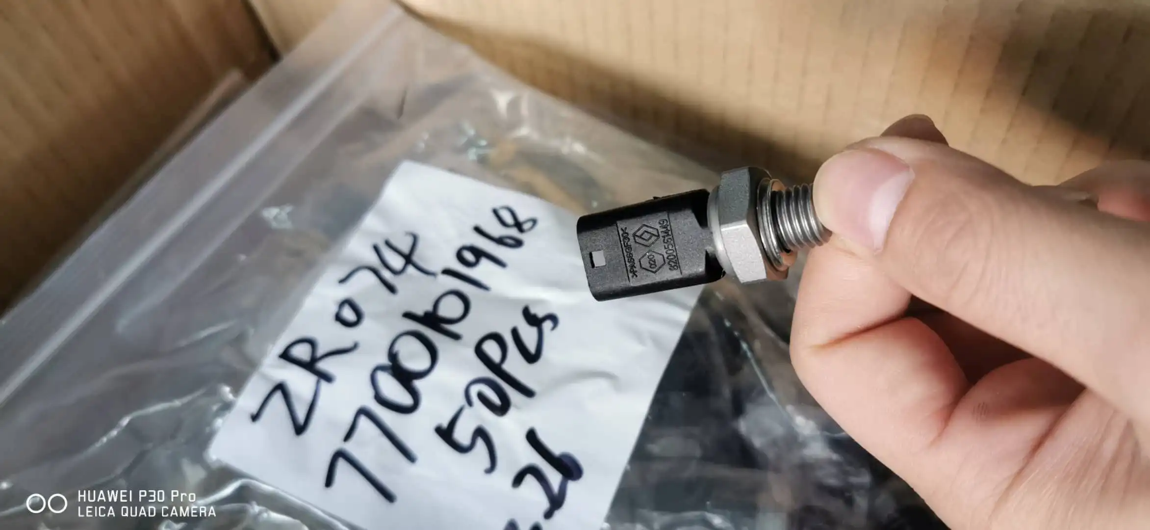 Auto Parts Coolant Temperature Sensor for Renault Clio Kangoo Megane ...