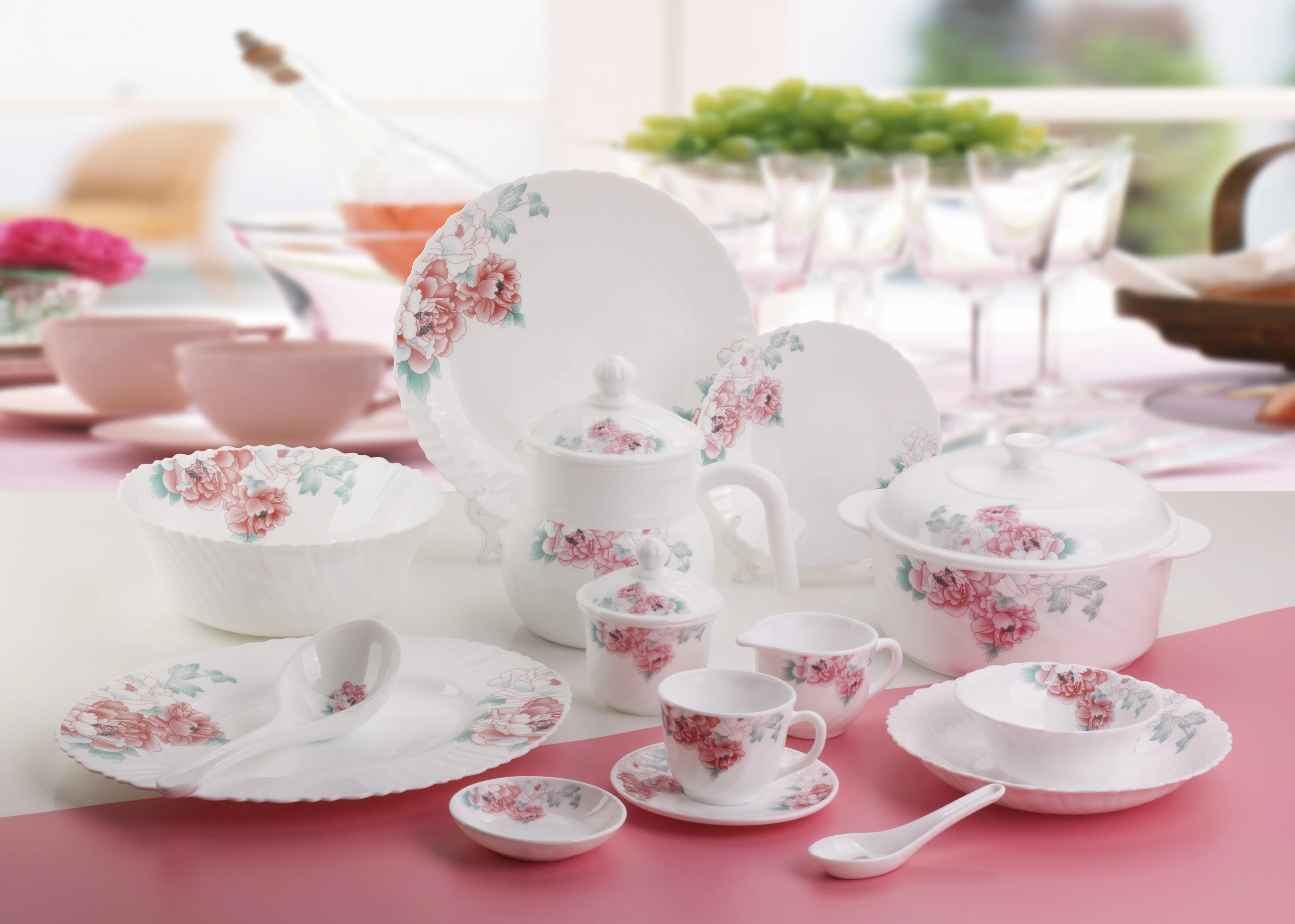 72 Pcs Dinner Set - Luxury Opal Glass with Arabic Decals