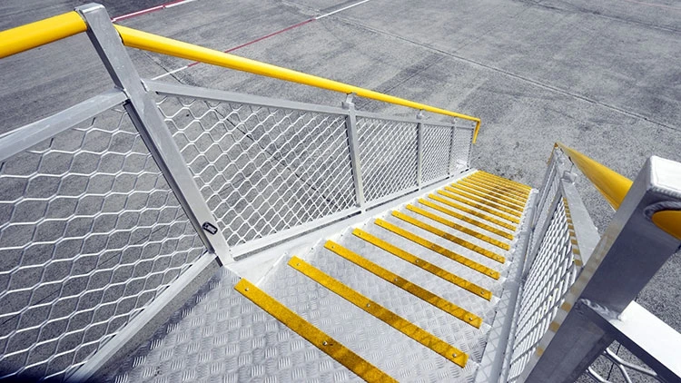 High Quality Aluminum Expanded Metal Mesh For Stairs - Buy High Quality ...