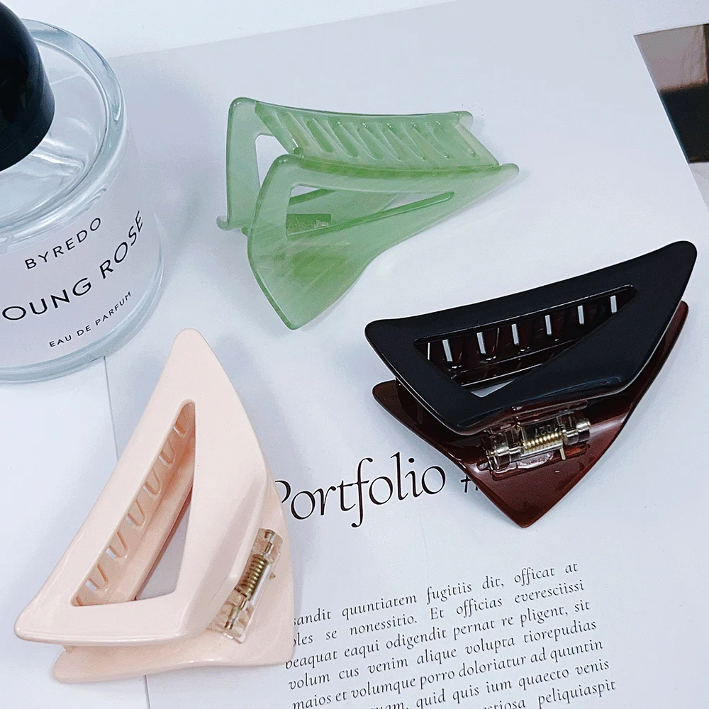 Hi Gold Acetate Korean Large Triangle Grab Clip Women Fashion ...