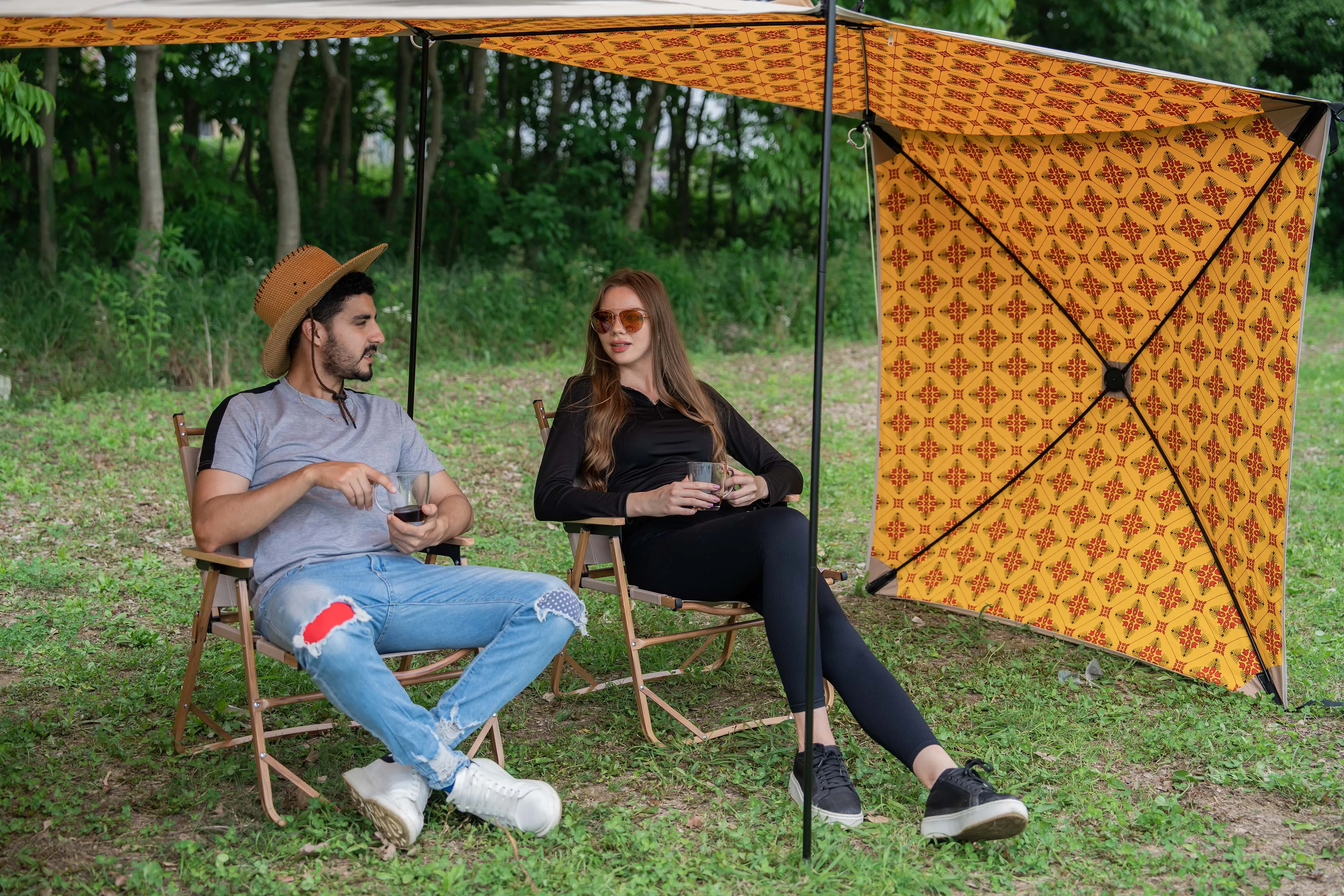 Customized Outdoor Foldable Pop up Middle East Wind Blocker